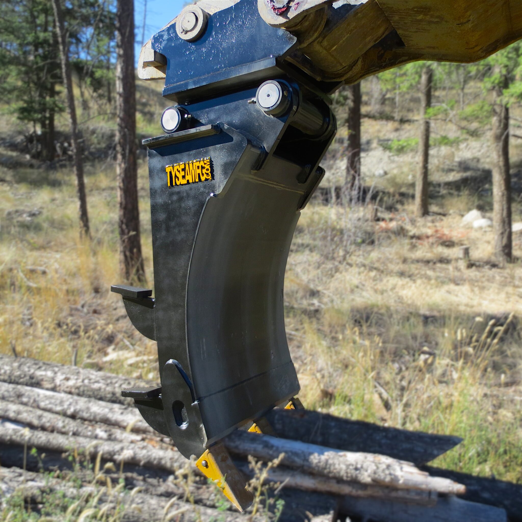 EXCAVATOR-MOUNDER-RAKE-01 - Tysea Mfg Inc